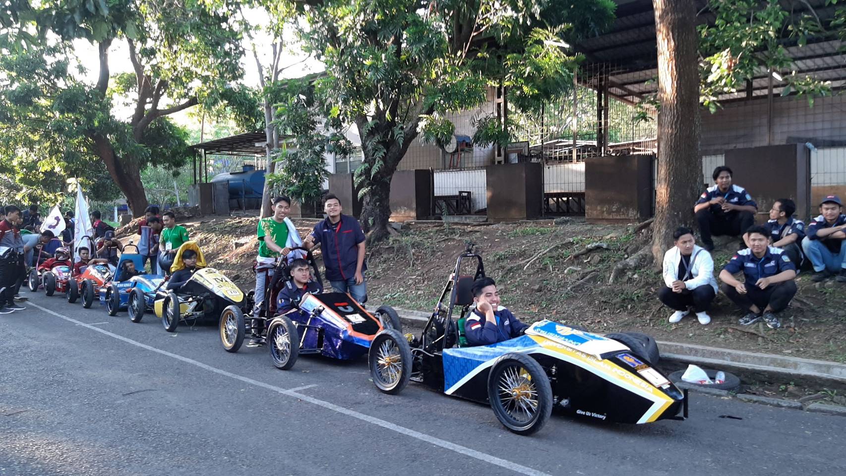 KMLI (Kompetisi Mobil Listrik Indonesia) – INACOS Laboratory