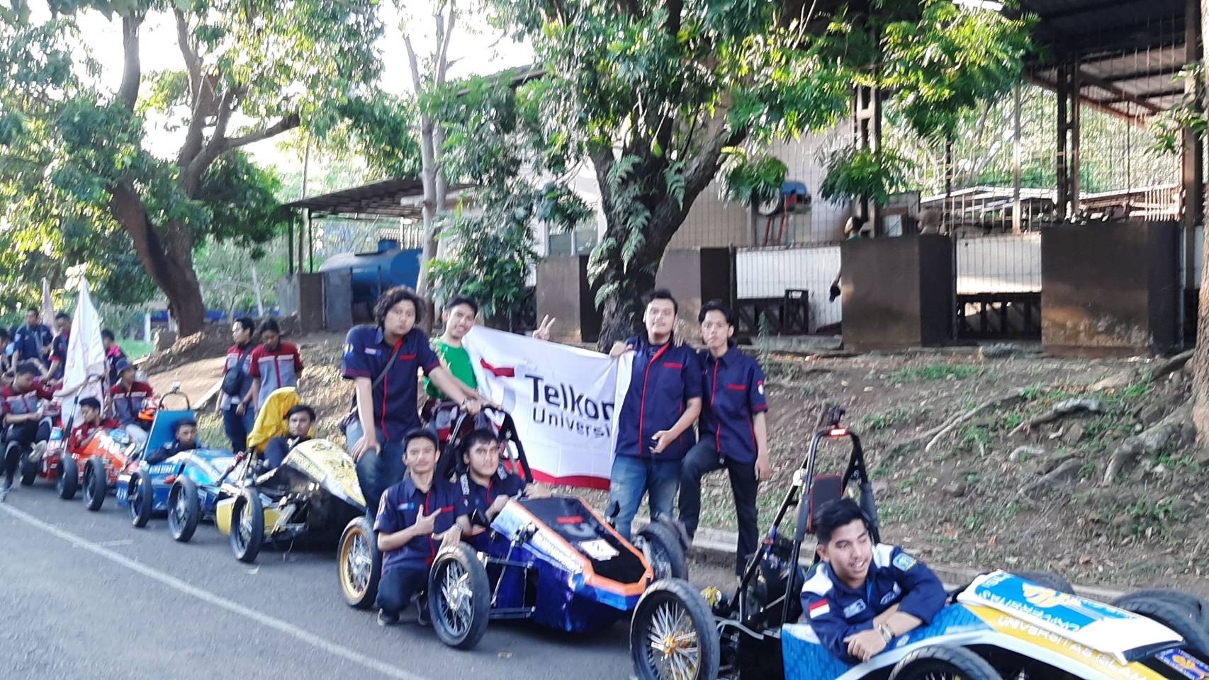 KMLI (Kompetisi Mobil Listrik Indonesia) – INACOS Laboratory